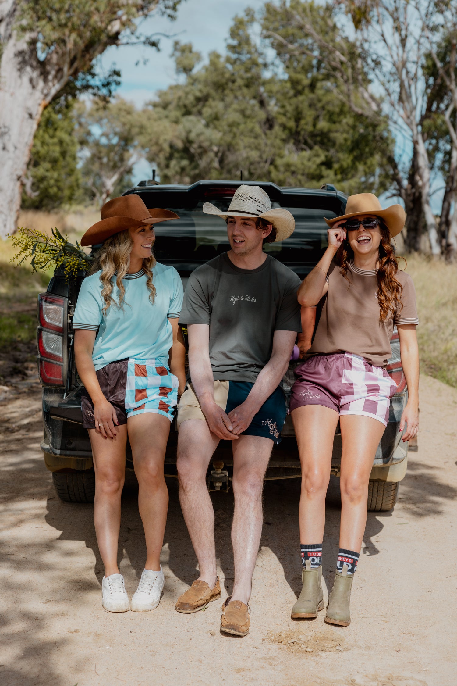 Hyde & Sticks – Hyde and Sticks